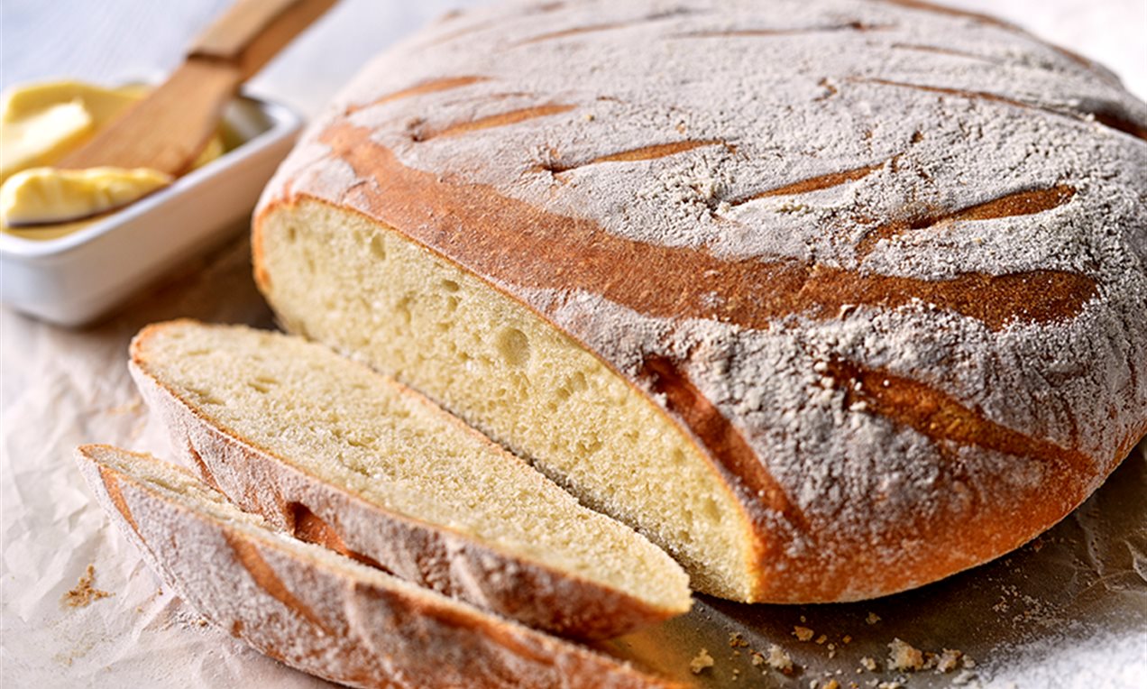 Okrągły chleb pszenny na drożdżach (bez formy) Przepis | Dr. Oetker